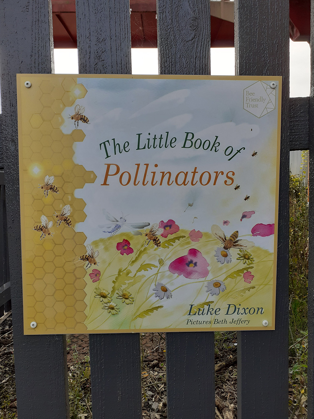 Pollinator Panels | NSCRP Station Projects